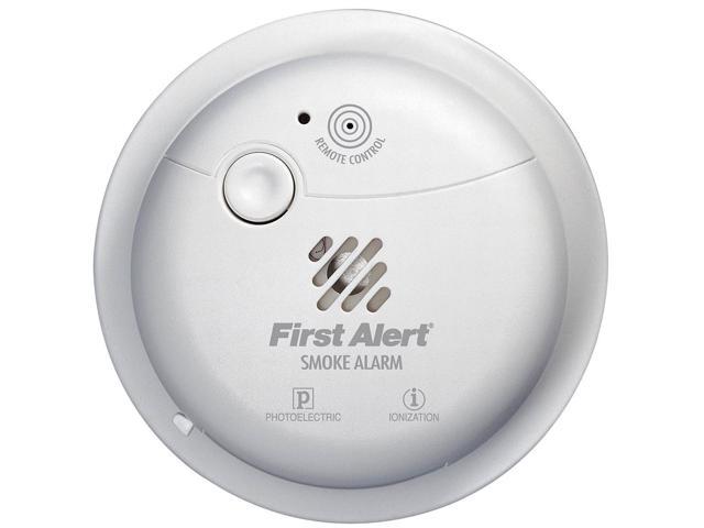 First Alert SA302CN Remote Smoke Alarm - Newegg.com