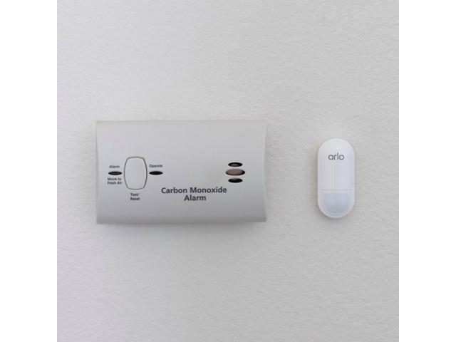 Arlo All-in-One Sensor with 8 sensing functions for Home Security ...