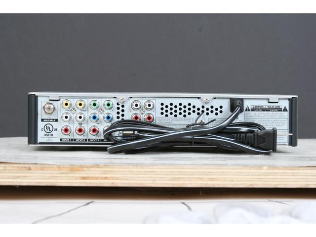 Hitachi UltraVision 32" 720p LCD HDTV - Newegg.com