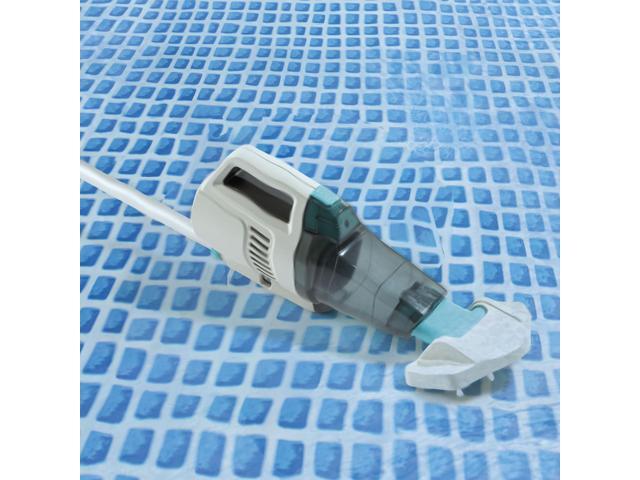 Intex ZR200 Rechargeable Cordless Telescoping Pool Vacuum with 2 Brush ...