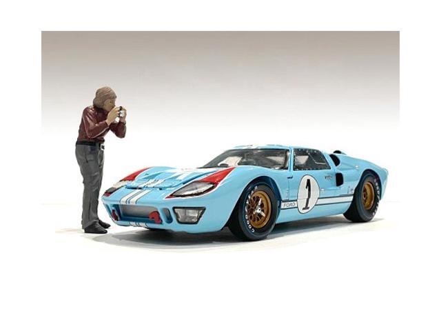 "Race Day 1" Figurine II for 1/24 Scale Models by American Diorama ...