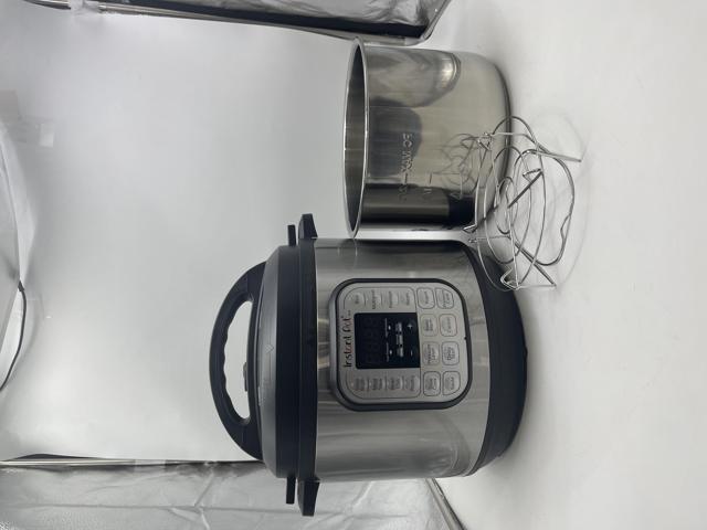 Refurbished: Instant Pot Duo 7in1 Electric Pressure Cooker Slow Cooker ...