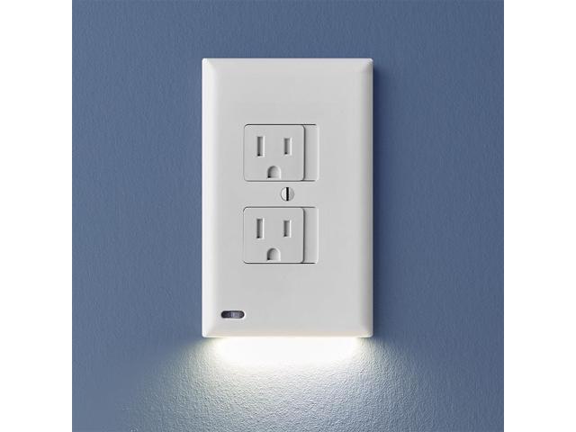 SnapPower SafeLight Outlet Cover - Self-Closing Safety Cover Plate with ...