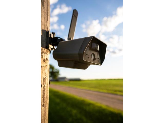 TACTACAM Defend Cellular Security Camera - Wireless Motion Detection ...