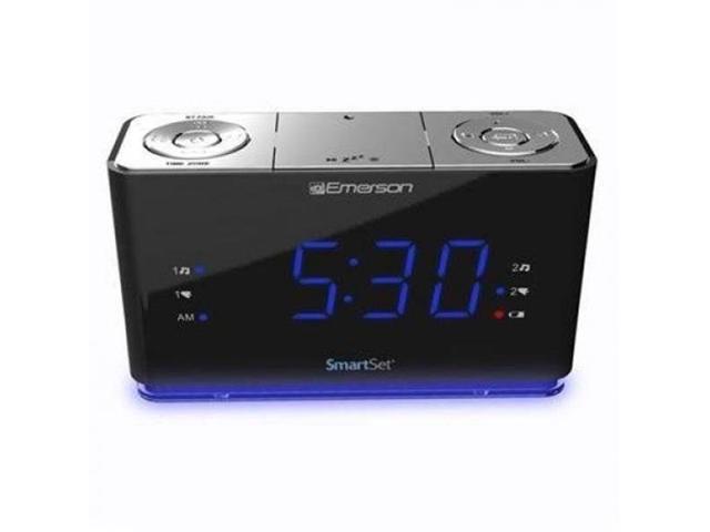 Emerson SmartSet CKS1507 Clock Radio - 2 x Alarm - FM - USB - Newegg.com