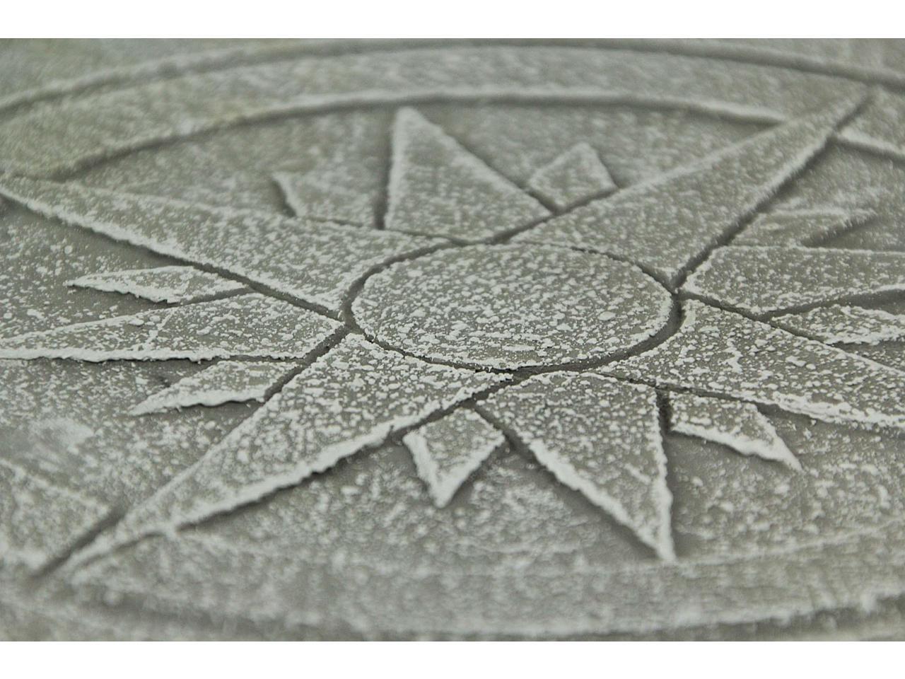 Nautical Compass Rose Design Natural Gray Finish Round Cement Stepping ...