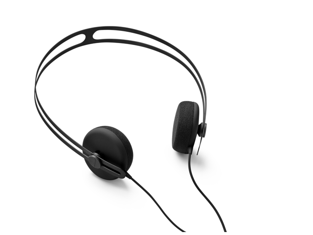 Click here for AIAIAI Tracks USB-C Black Tracks USB-C Headphones prices