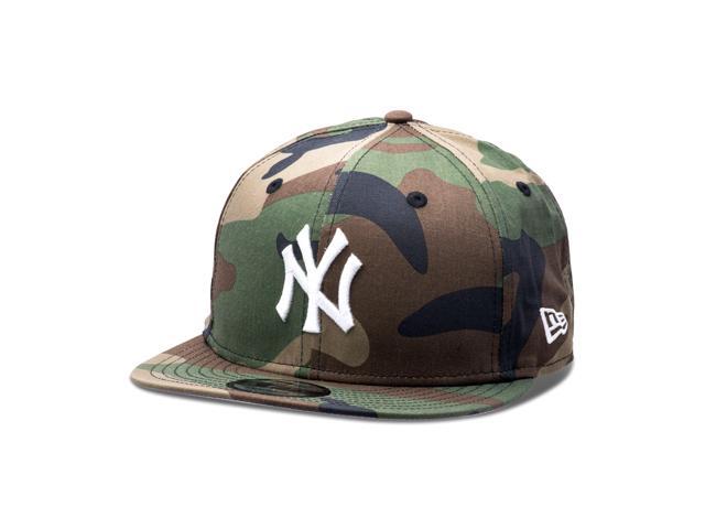 Click here for New Era 9Fifty MLB NY Yankees Basic Snapback Cap -... prices