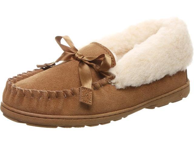 Click here for BEARPAW Womens Indio Sheepskin Fur Lined Slippers prices