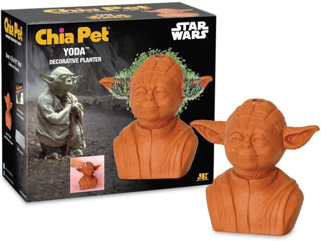 Click here for Star Wars Yoda Chia Pet Decorative Planter prices