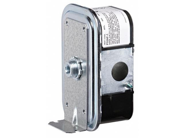 Click here for JOHNSON CONTROLS P32AC-2C Differential Air Pressur... prices