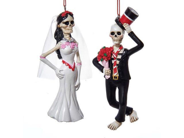 Click here for Day of the Dead Skull Bride and Groom Christmas Ho... prices