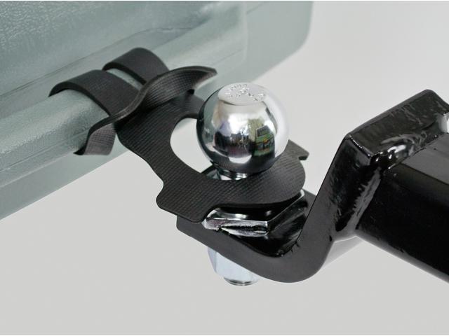 Click here for UNIVERSALSANITOTETOWSTRAP prices