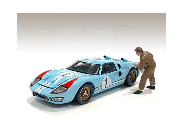 Click here for Race Day 1 Figurine VI for 1/18 Scale Models by Am... prices