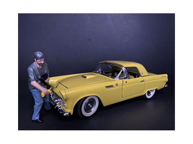 Click here for Weekend Car Show Figurine VII for 1/18 Scale Model... prices