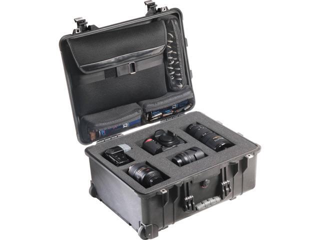 Click here for Pelican 1560LFC Case with Foam In Base #1560-008-1... prices