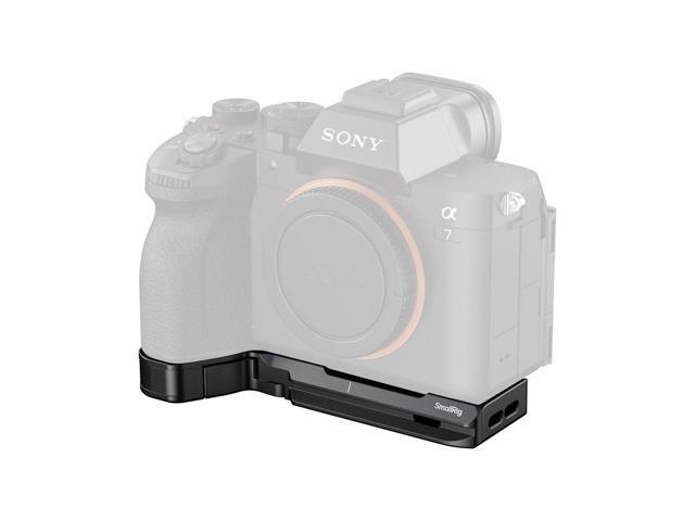 Click here for SmallRig Arca-Swiss Baseplate with AirTag Slot for... prices