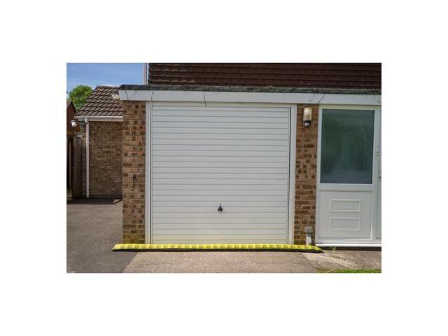 Click here for OSMO FB10F-P-1 10ft Flood Barrier prices