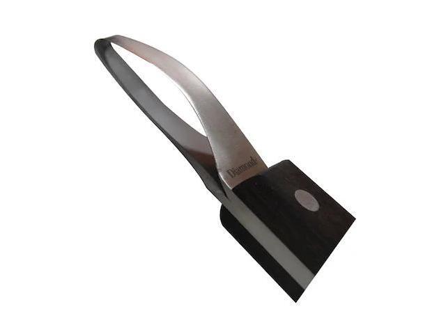 Click here for DIAMOND FARRIER 3844 Loop Hoof Knife prices