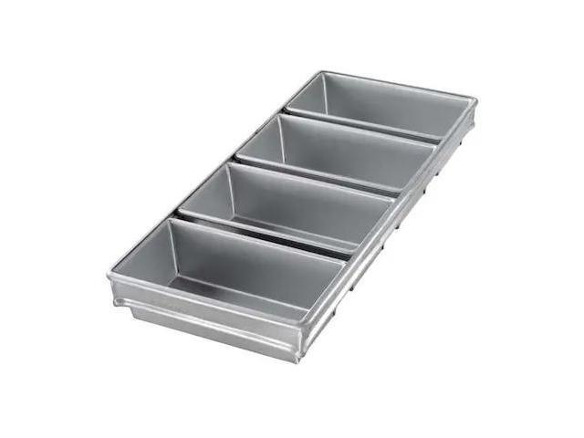 Click here for CHICAGO METALLIC 44065 Bread Pan 4-Strap 8x4 prices