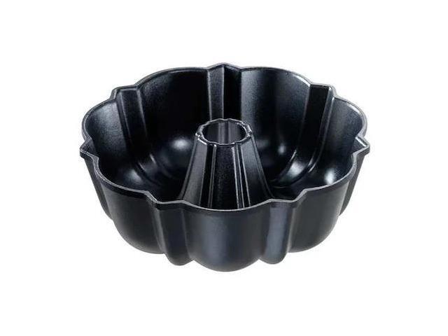 Click here for CHICAGO METALLIC 51224 Cake Pan 8-3/16 Inch prices