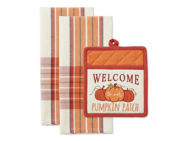 Click here for DII Pumpkin Patch Potholder Gift (Set of 3) prices