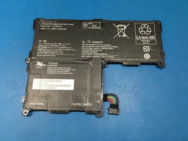 Click here for New Original Fujitsu Stylistic Q704 3 cell 46Wh Ba... prices