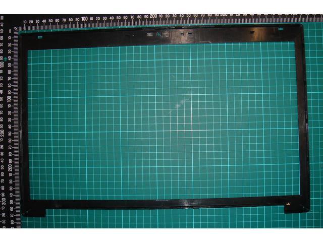 Click here for HP EliteBook 8770w 17.3 LCD Front Bezel 688763-001 prices