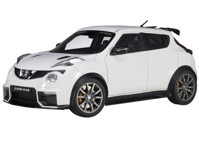 Click here for Nissan Juke R 2.0 White 1/18 Model Car by Autoart prices