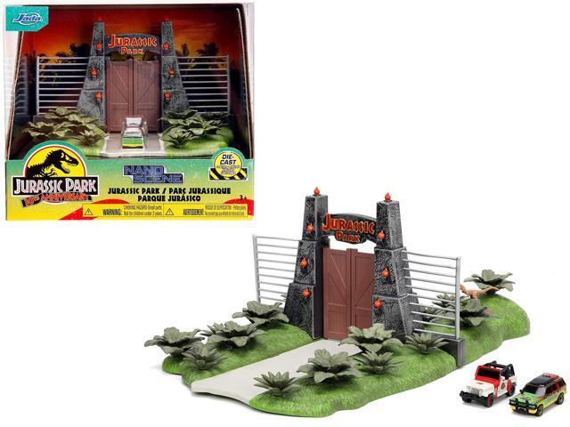 Click here for Jurassic Park Theme Park Entrance Diorama w/Jeep W... prices