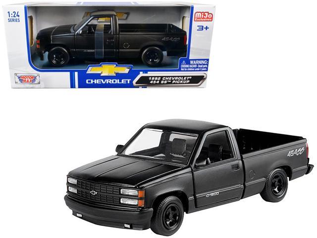 Click here for 1992 Chevrolet 454 SS Pickup Truck Matt Black 1/24... prices