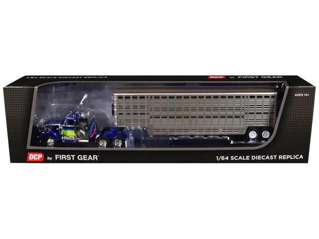 Click here for White Western Star 4900 with 36 Vintage Flat Top S... prices