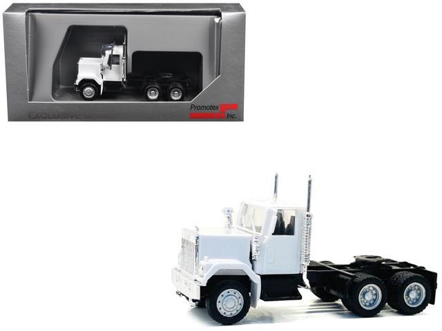 Click here for GMC Short Day Cab White 1/87 (HO) Scale Plastic Mo... prices
