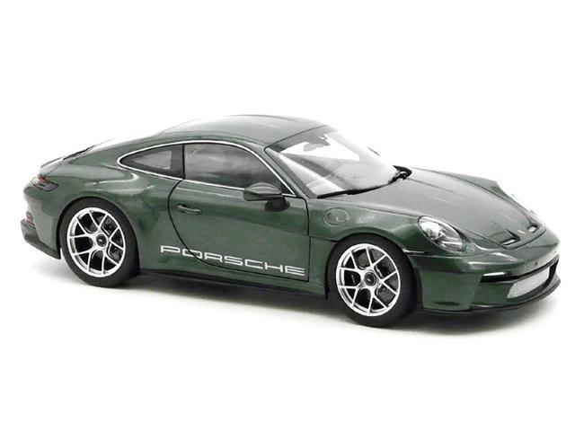 Click here for 2023 Porsche 911 S/T Malachite Green Metallic 1/18... prices