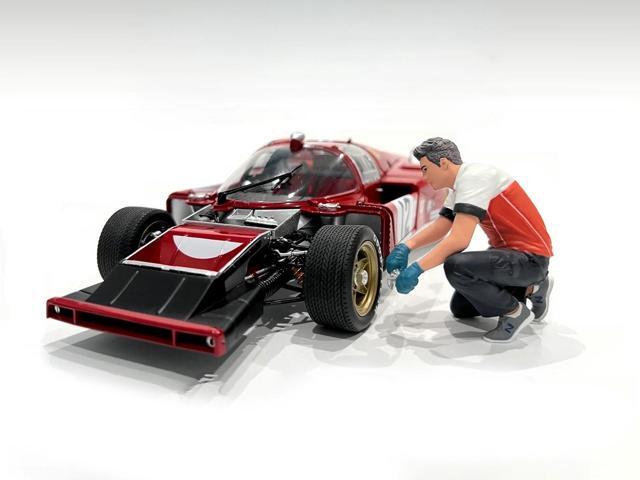 Click here for Race Crew Figure #5 for 1/18 scale models by Ameri... prices
