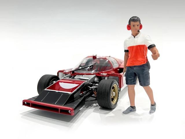 Click here for Race Crew Figure #2 for 1/24 scale models by Ameri... prices