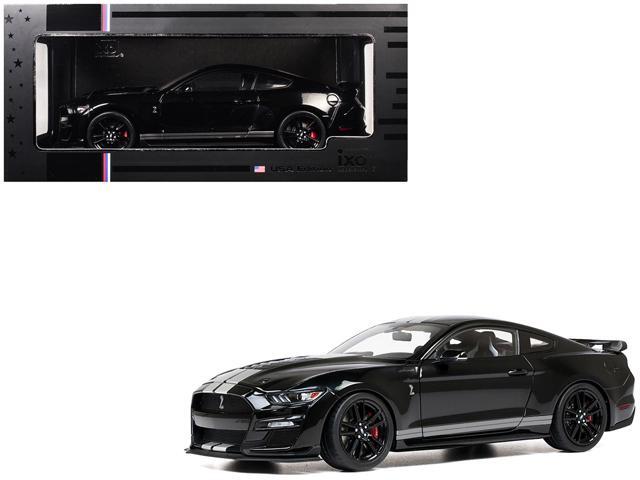 Click here for 2022 Ford Mustang Shelby GT500 Black with Silver S... prices
