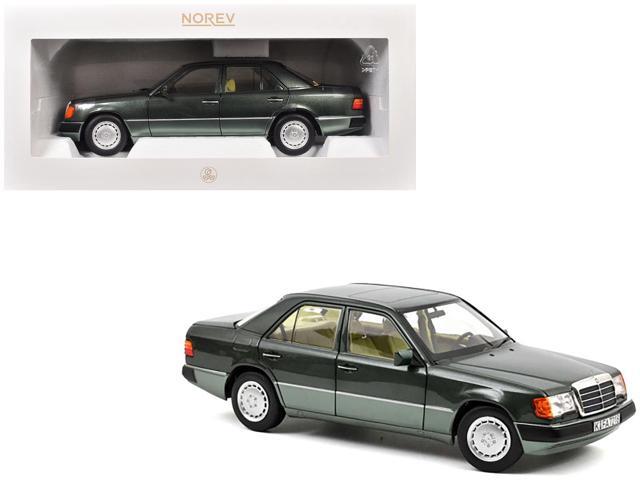 Click here for 1990 Mercedes-Benz 230 E Night Green Metallic with... prices