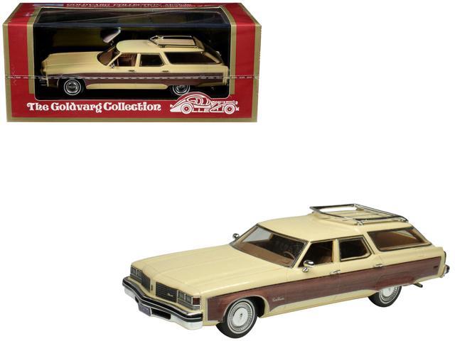 Click here for 1976 Oldsmobile Custom Cruiser Cream Gold with Woo... prices