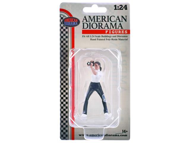 Click here for Photographers Figure #2 for 1/24 Scale Models by A... prices
