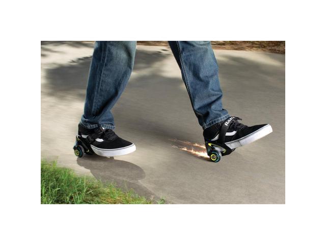 Click here for Razor Jetts Adjustable Skates - Purple prices