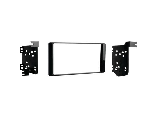 Click here for Metra 95-7015CHG Double DIN Stereo Dash Kit for 20... prices