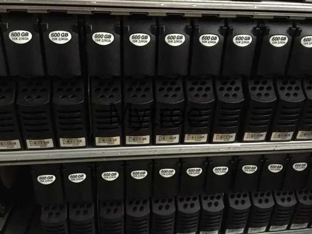 Click here for (NOT FOR HOME PC!) ForEMC CX-4G Optical Hard Drive... prices