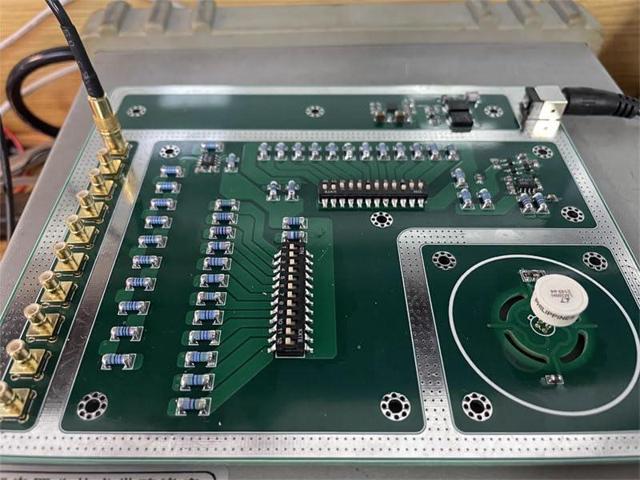 Click here for LM399 Voltage Reference prices