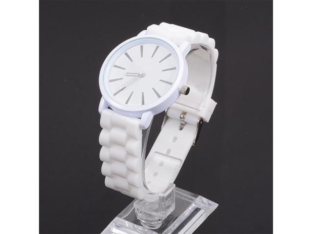 Click here for Simple Style Round Dial Jelly Silicone Strap Quart... prices