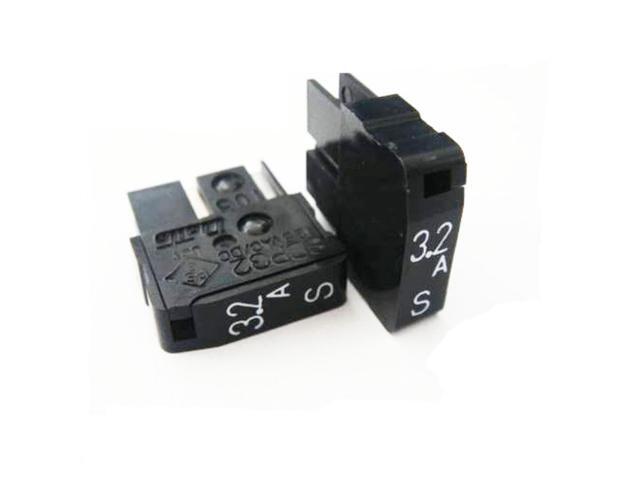 Click here for Daito Alarm Fuse SDP32 3.2 Amp 125V FANUC 3.2A prices