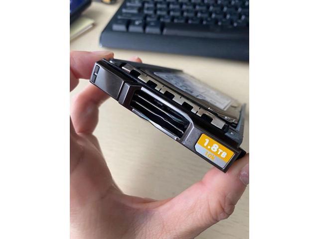 Click here for For Dell sc220 scv2020 storage hard disk 1.8T 10K... prices