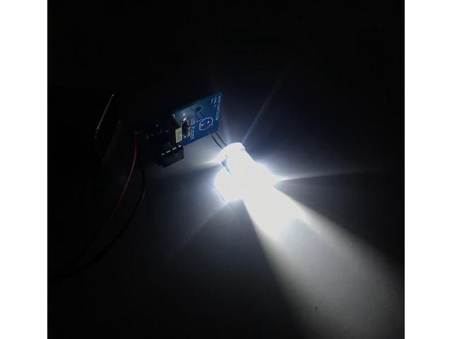 Click here for LEDLightning Effect Kit - 3mm Blue Flicker Kit prices