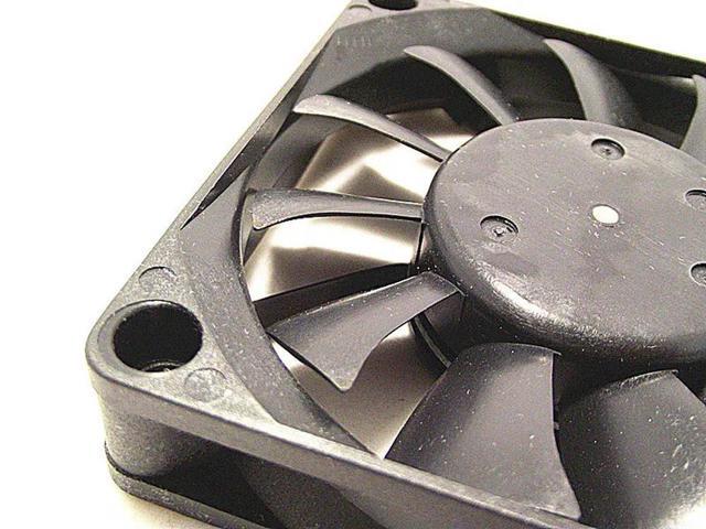 Click here for FOR 70mm PWM CPU Cooler Fan D07R-12T3U 7015 12V 0.... prices