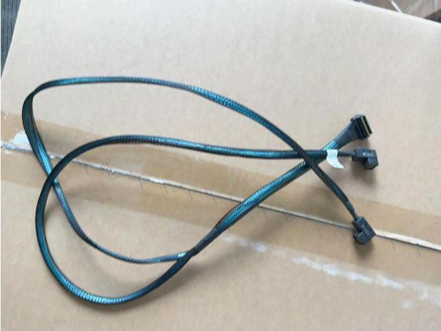 Click here for FOR R740 server 8 * 2.5 H350/H750 array card cable... prices